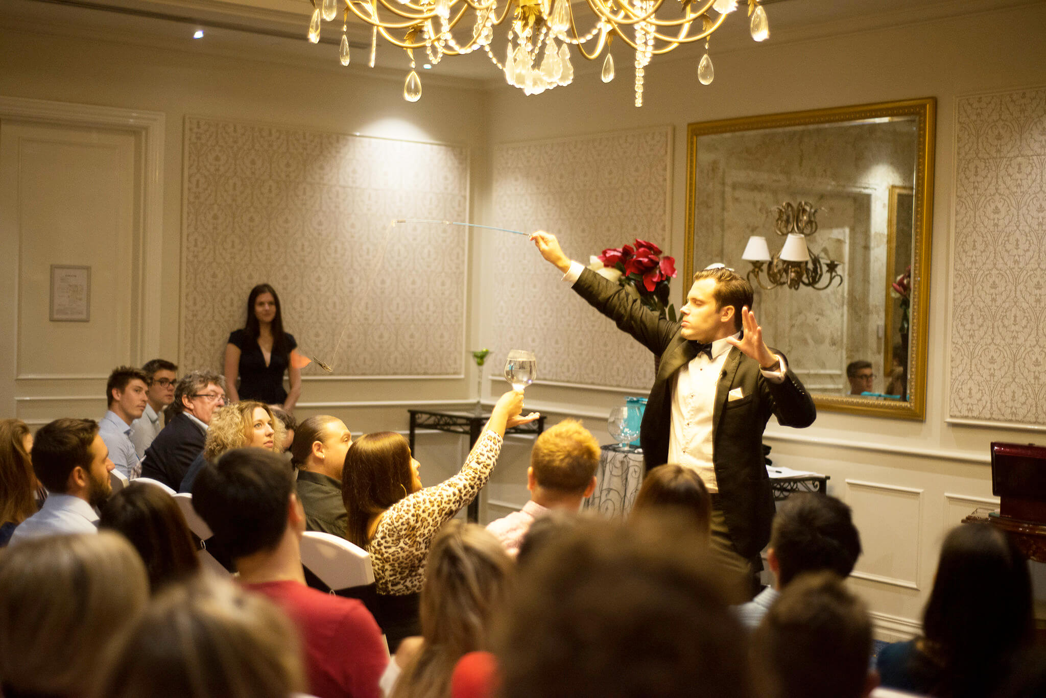 Live Magician Show in Melbourne | Illusionist Show Melbourne